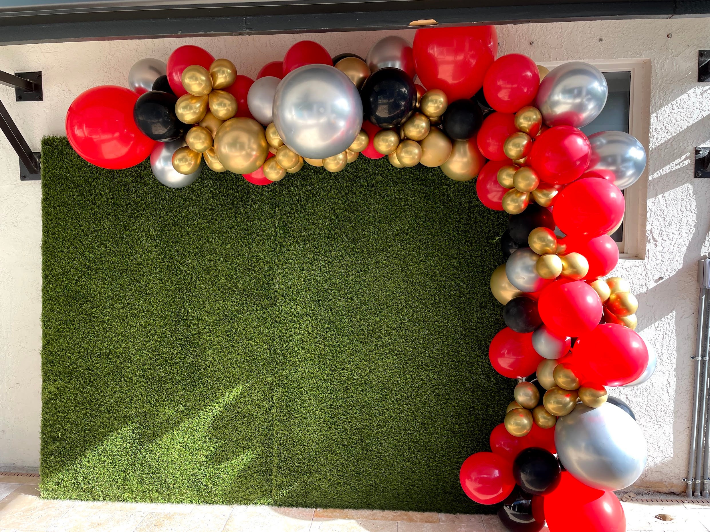 Organic Balloon Garland Colors may vary | Just 2 Party Balloon Decor ...