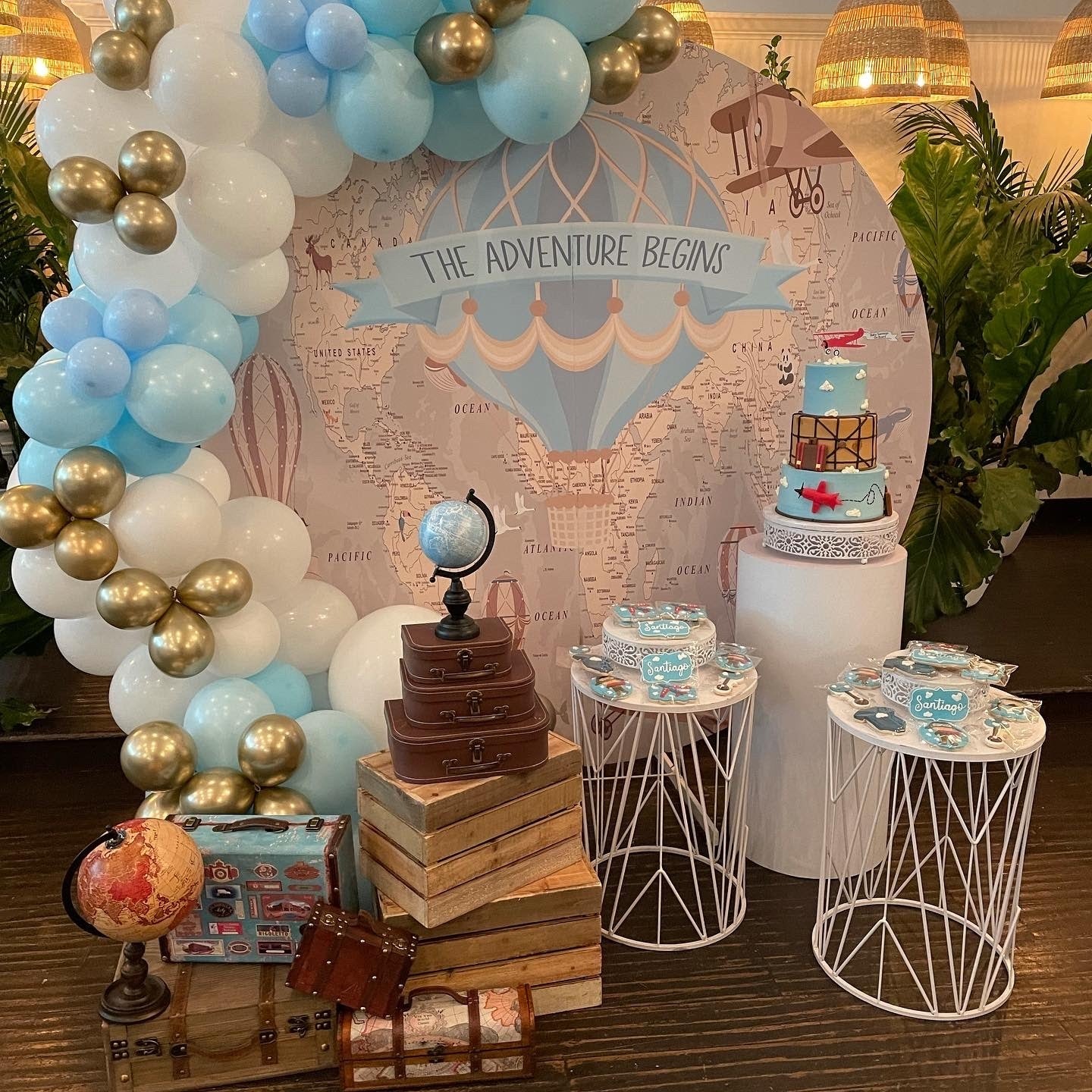 Custom Round 6ft Backdrop with Balloon Garland | Just 2 Party Balloon ...